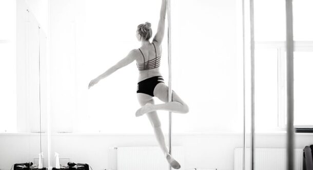 27 Beginner Pole Moves - Pole Dancing Foundations [A-Z Tricks]